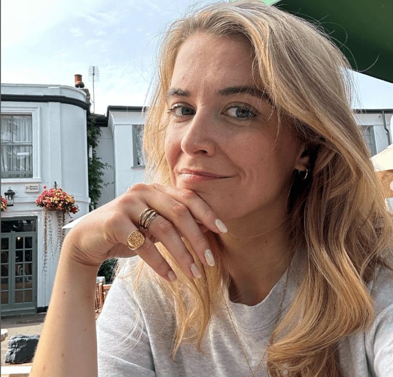 Die Leidenschaft für Kunst Annika Brockschmidt und ihre Werke - Alter ...